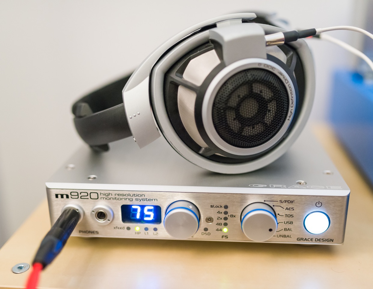 GRACE M920 HIGH RESOLUTION MONITORING SYSTEM - Headphone Guru