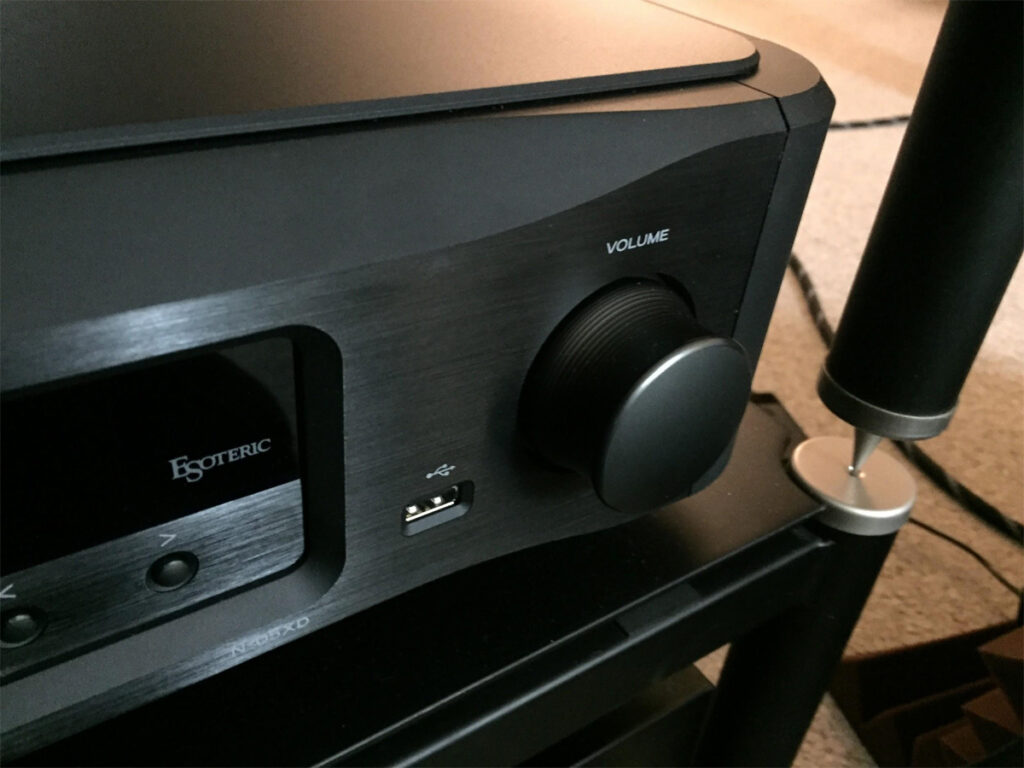 Esoteric N-05XD: the New Japanese Sound - Headphone Guru