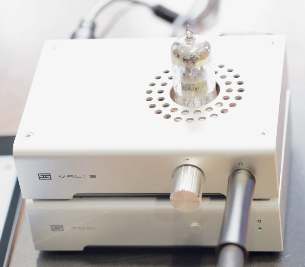 Schiit Audio VALI 2++ Tube Hybrid Headphone Amp/Preamp - Little Giant - Headphone Guru